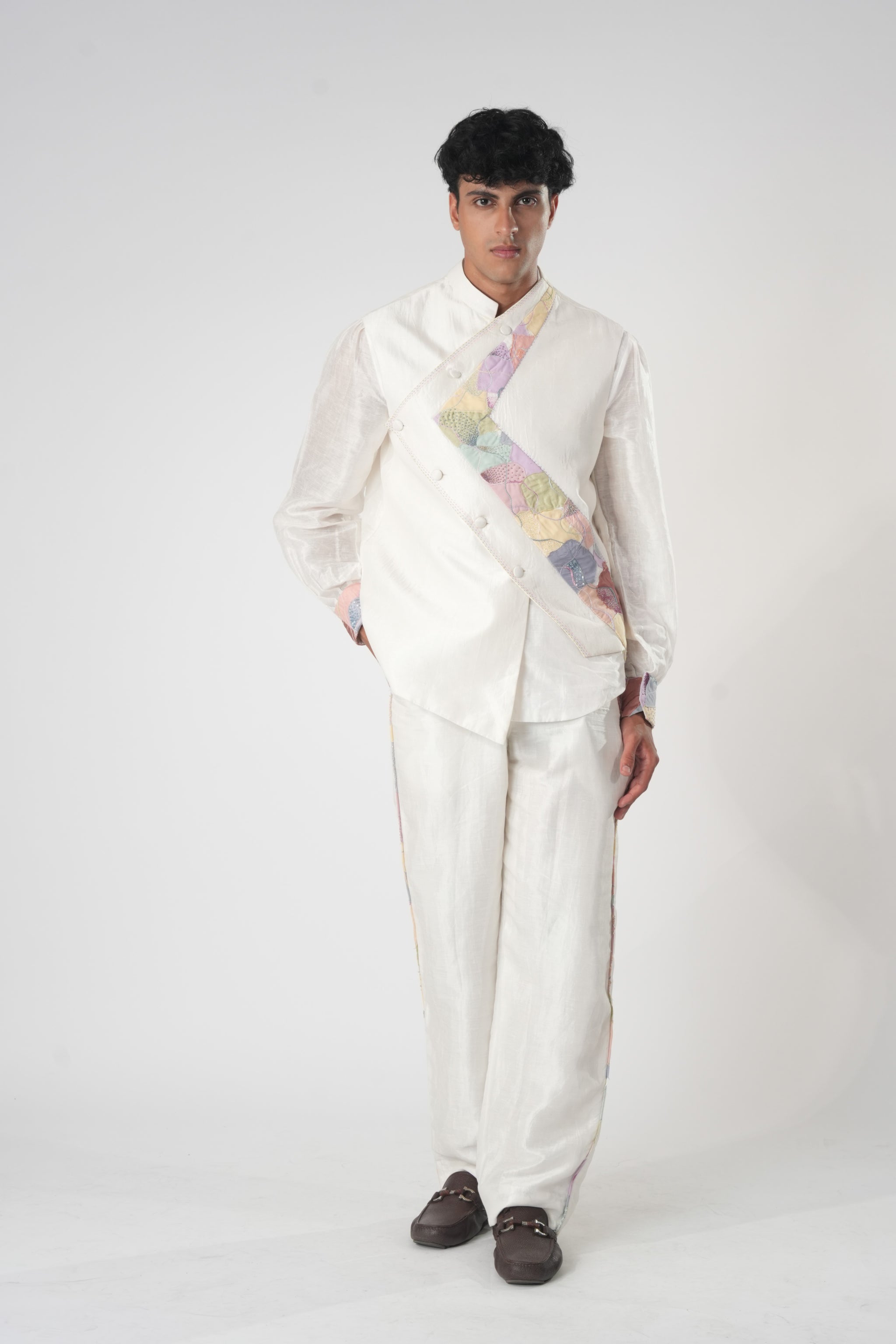 pastel heritage sadri